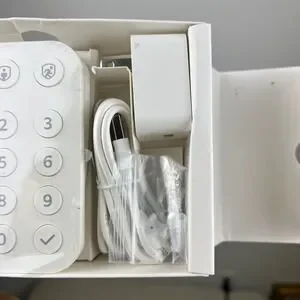 Ring | Other | Ring Alarm Keypad 2nd Gen White Mountable Security ...